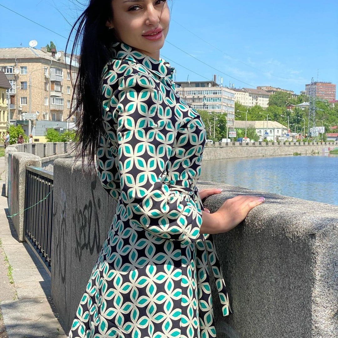 Demidova Helenka: The Ukrainian Star 🌟 - Pachn