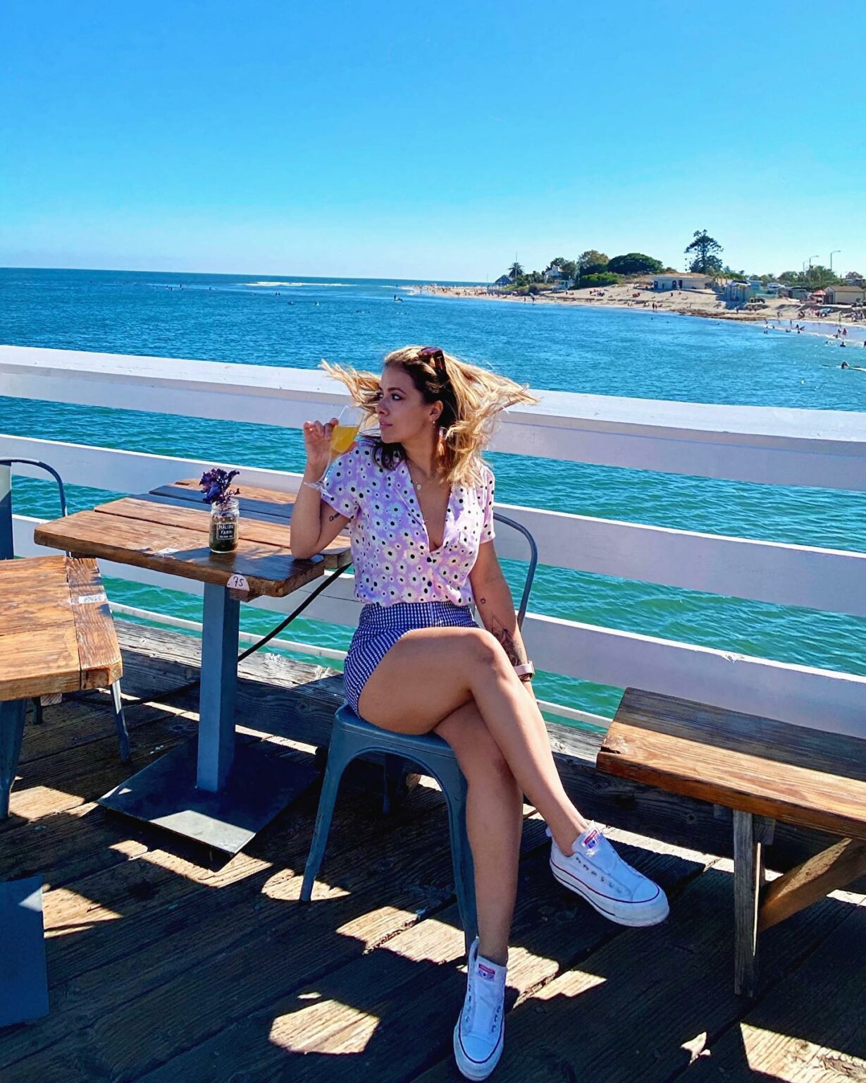 Ariana Valentina: The British Sensation 🌟 - Pachn