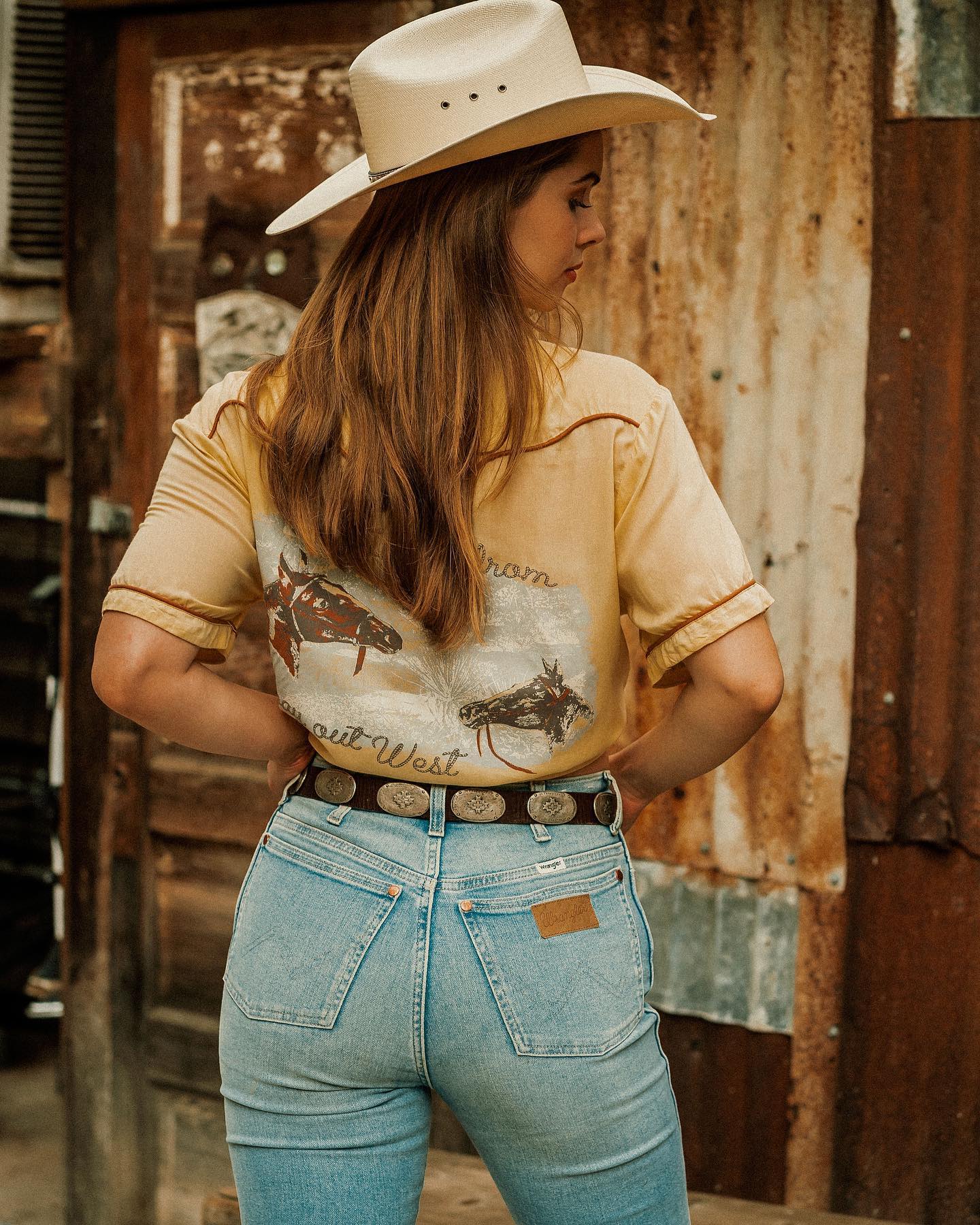 Brandy Gordon: The Rising Star of LA 🌟 - Pachn