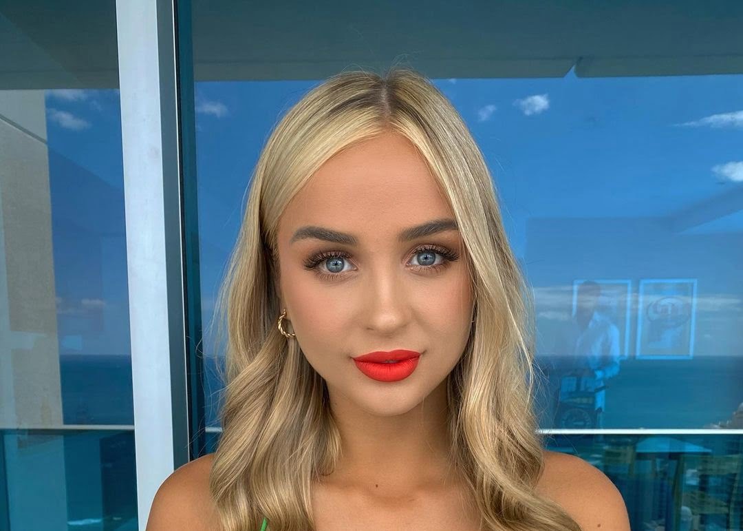 Gabby Goessling: The Aussie Gem of Social Media 🌟🇦🇺 - Pachn