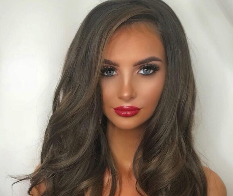 Maddy Cheary: The British Gem of Social Media 🇬🇧💎 - Pachn