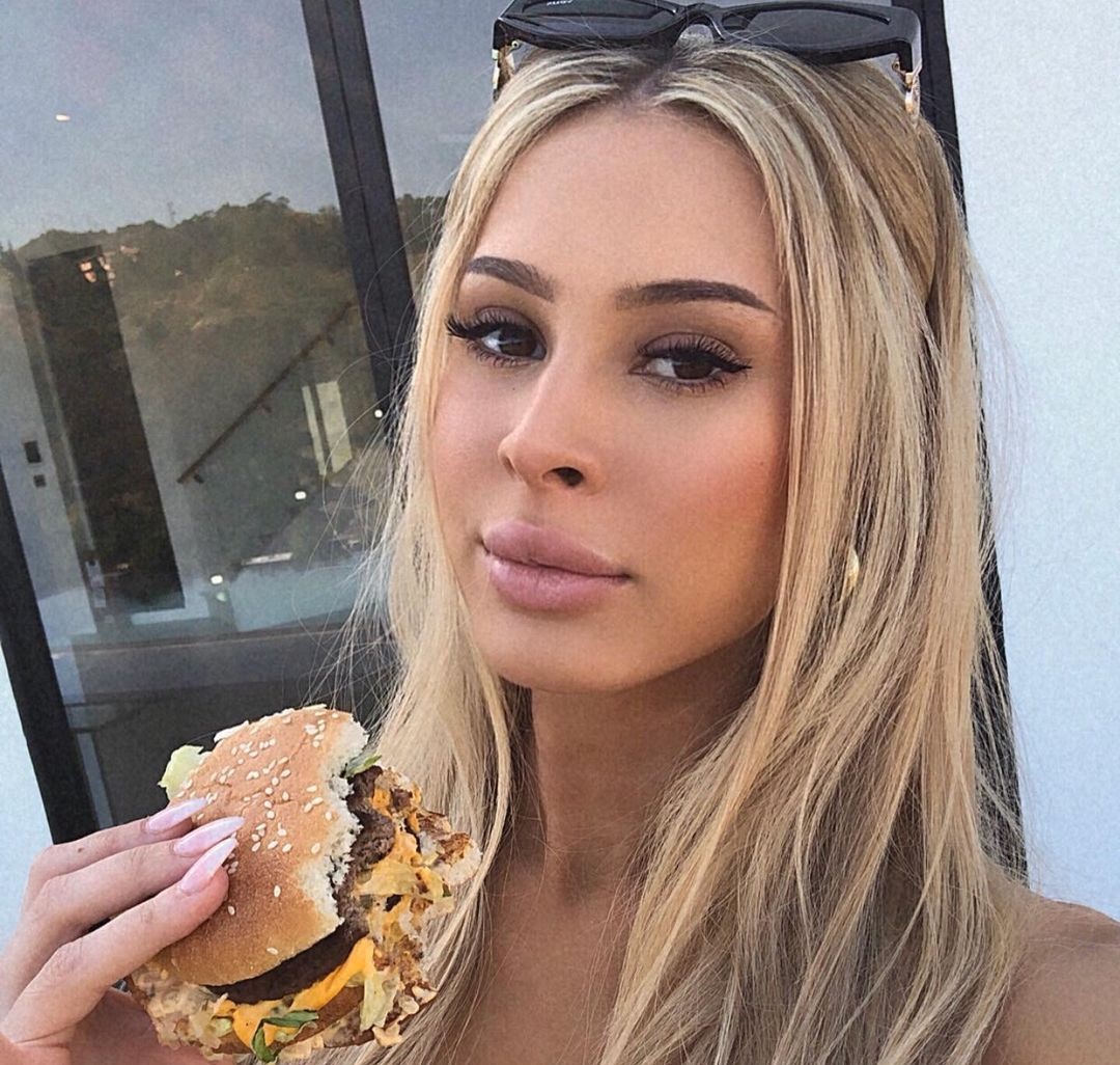 Becca Vlaszof: Bio, Age, Height, Wiki | Unveiling the Extraordinary ...