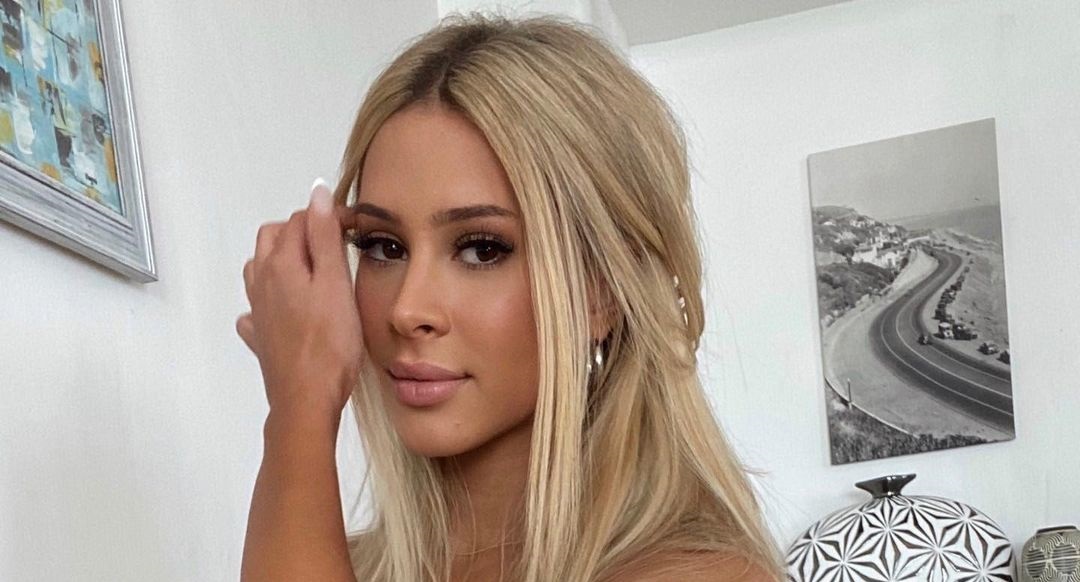 Becca Vlaszof: Bio, Age, Height, Wiki | Unveiling the Extraordinary ...