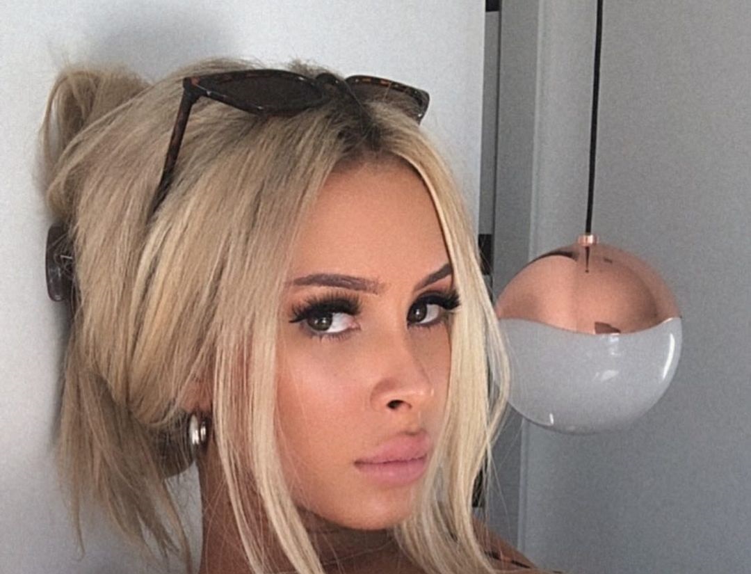 Becca Vlaszof: Bio, Age, Height, Wiki | Unveiling the Extraordinary ...